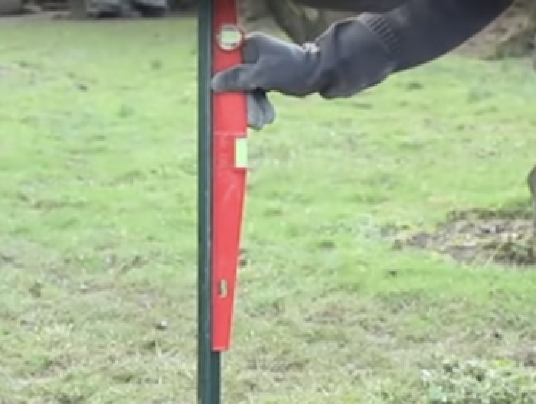 Installer des poteaux à linge en 3 étapes faciles ? - Étendoir & Co